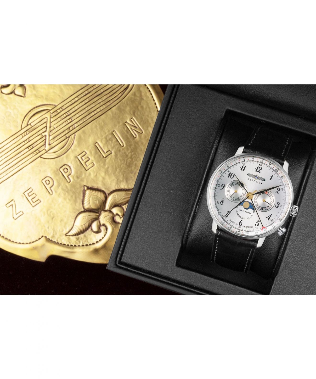 Zeppelin 7036-1 - LZ129 Hindenburg Watch • Watchard.com