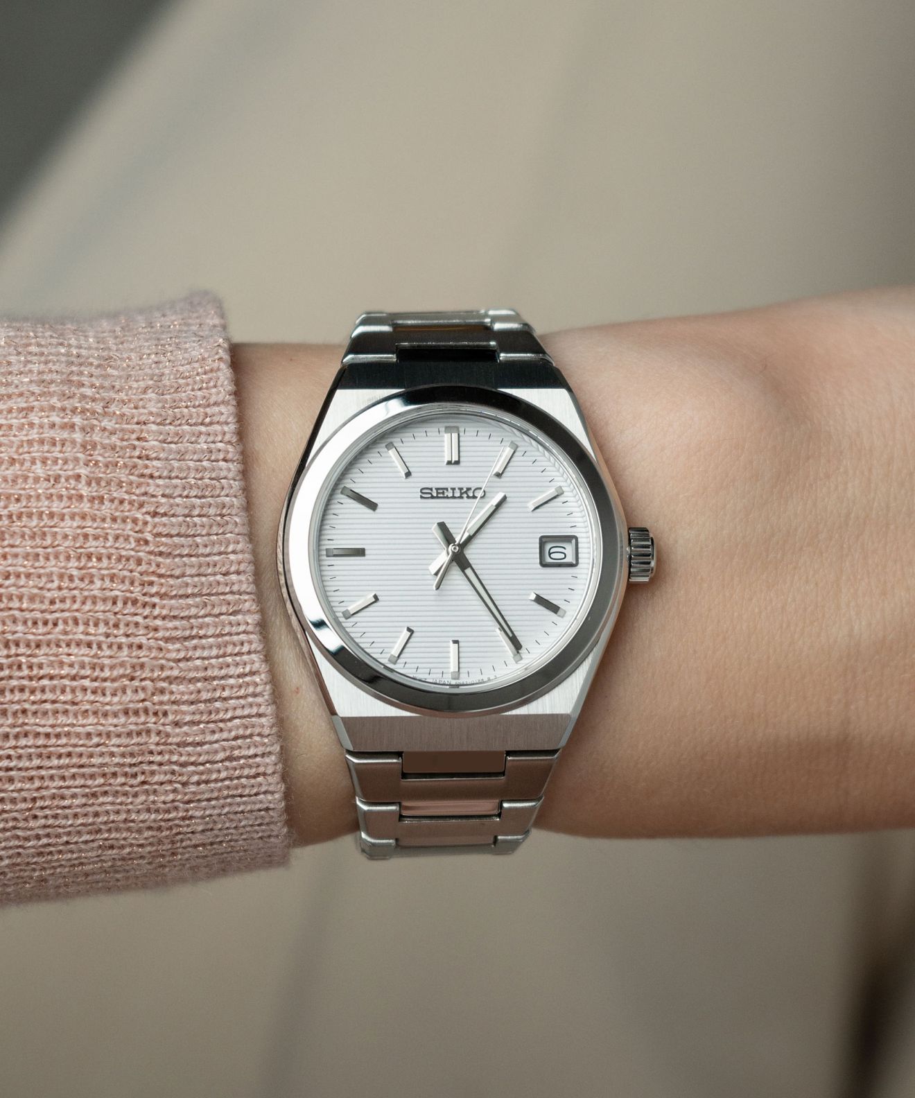 Seiko SUR573P1 - Quartz watch • Watchard.com