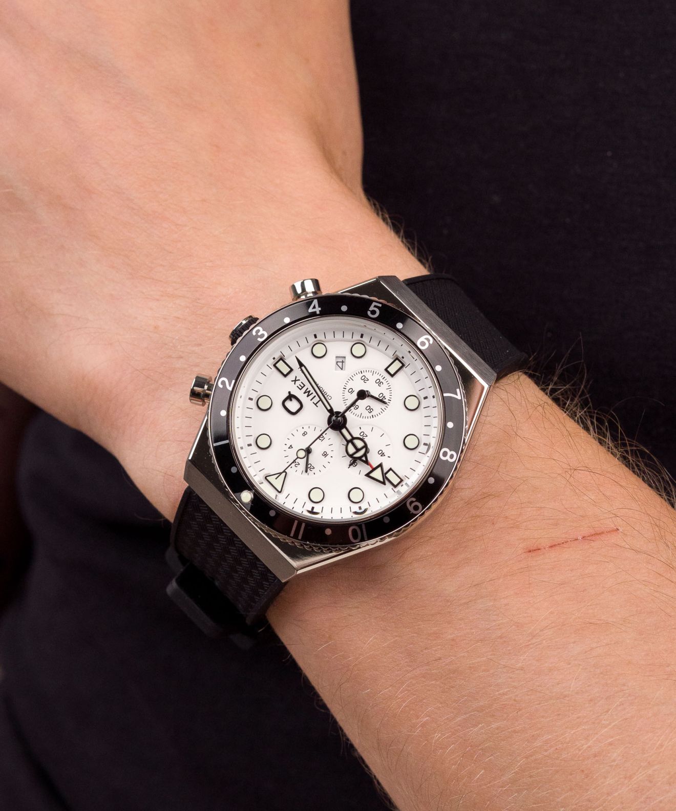 Timex TW2V70100 - Q Three Time Zone Chronograph Watch • Watchard.com