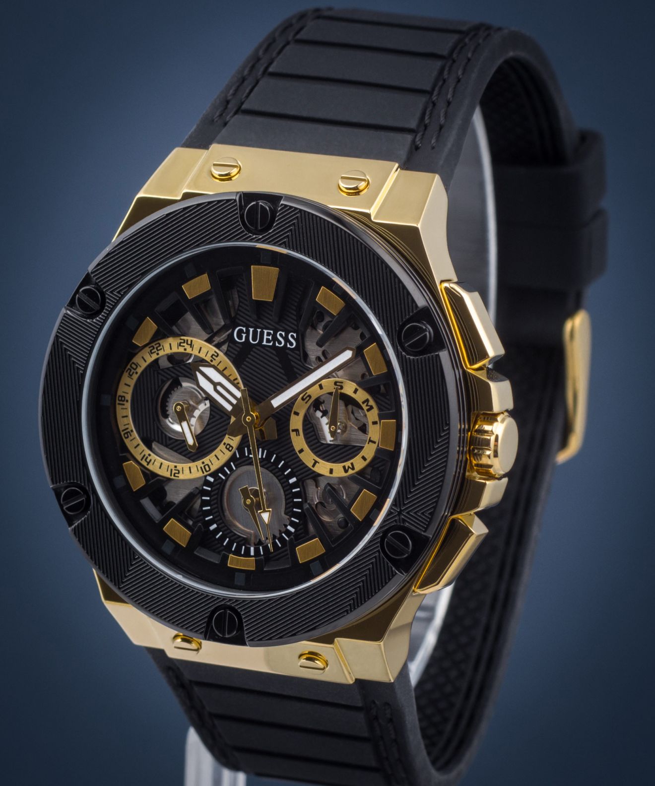 Guess GW0487G5 - Circuit Watch • Watchard.com