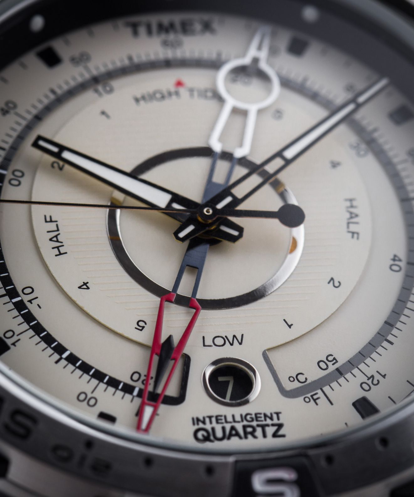 Timex T2N721 - Watch • Watchard.com