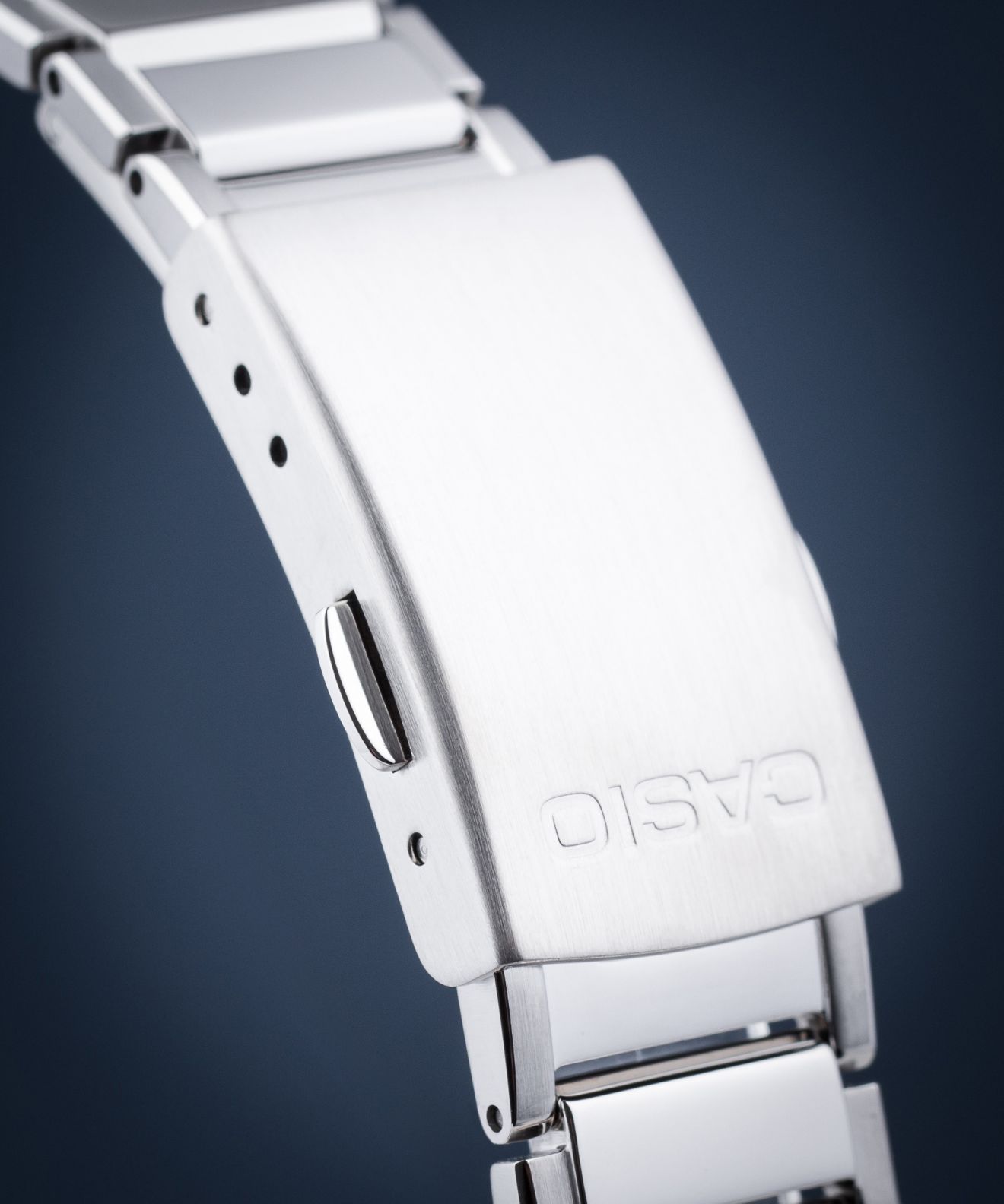 Casio TRN-50-2AER - Iconic Casiotron 50th Anniversary Limited Edition ...