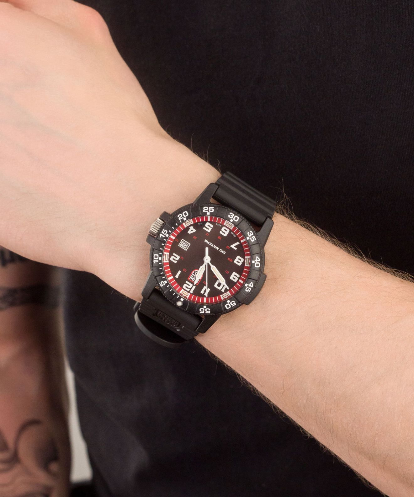 Luminox XS.0324 - Leatherback Sea Turtle Giant 0320 Watch • Watchard.com