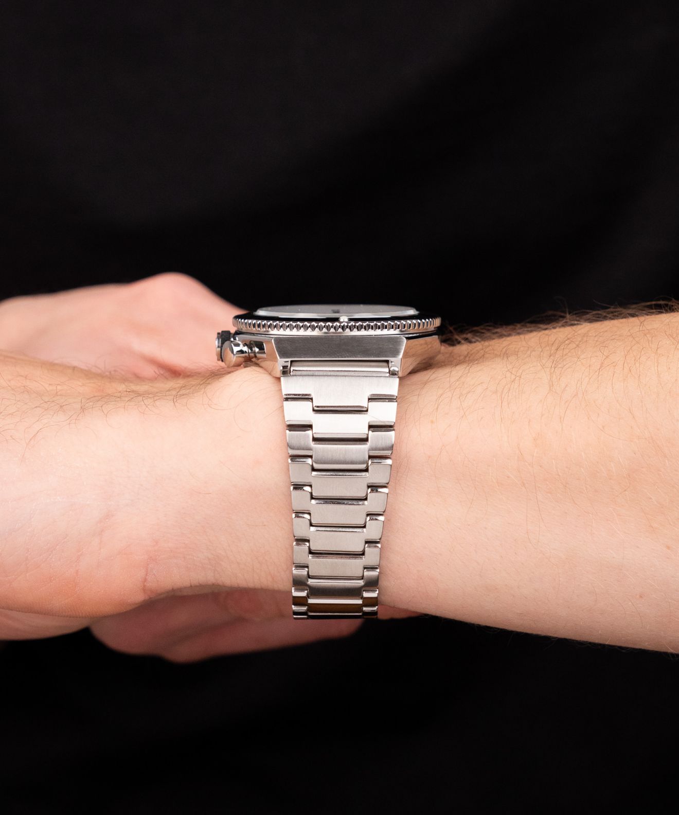 Timex TW2V69900 - Q Three Time Zone Chronograph Watch • Watchard.com