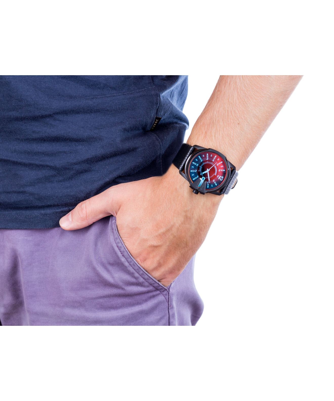 Diesel DZ1657 - MEGA CHIEF Watch • Watchard.com