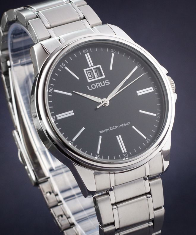 Lorus RQ523AX9 - Urban Big Date Watch • Watchard.com