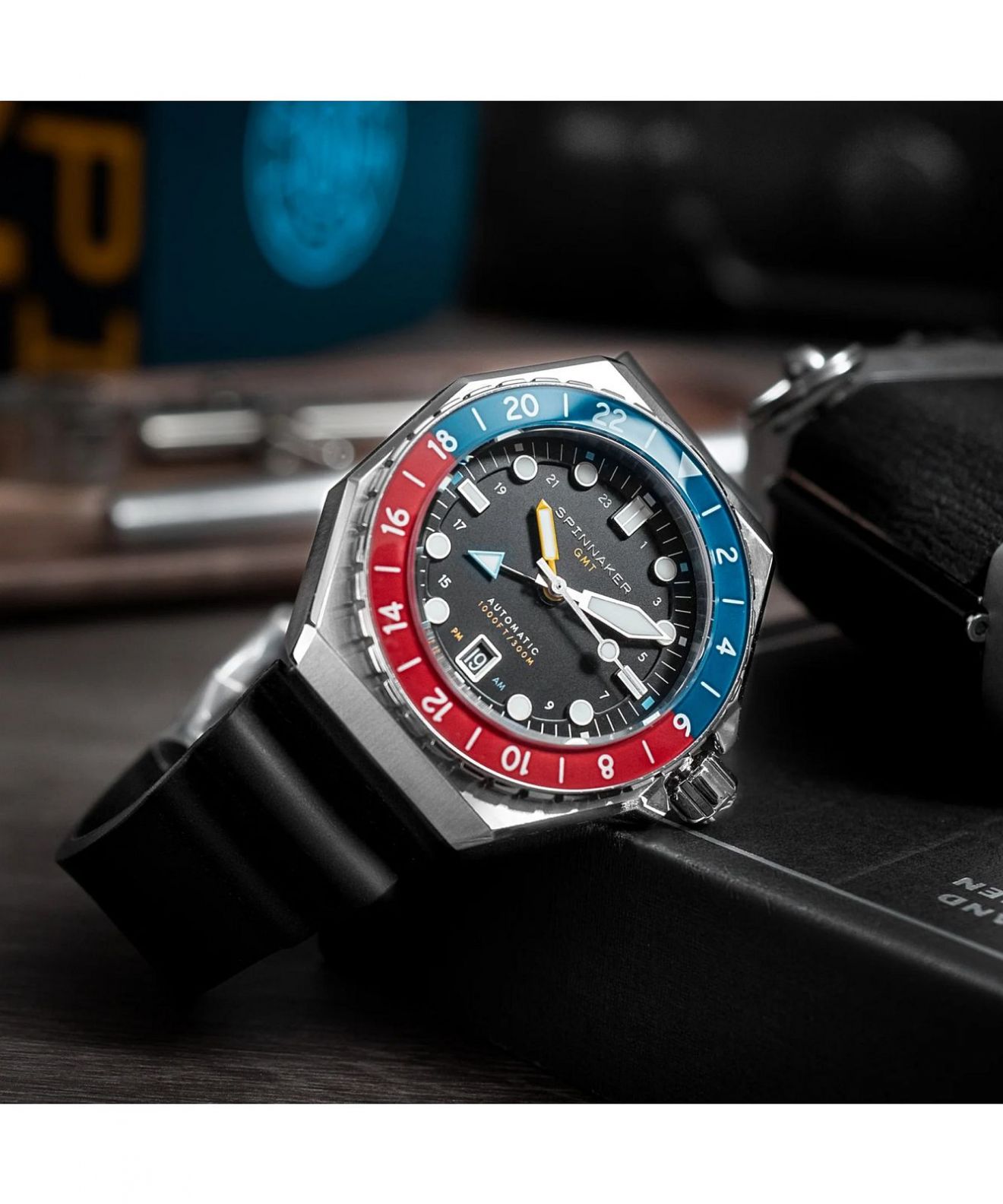 Spinnaker SP-5119-44 - Dumas GMT Automatic Cobalt Crimson Limited ...