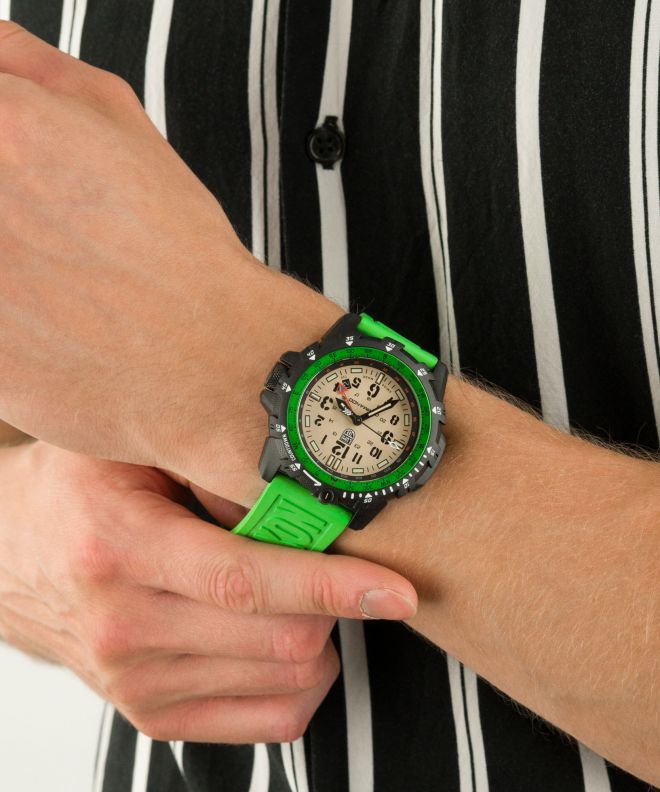 Luminox XL.3337 – Men's watch The Commando Raider • Watchard.com