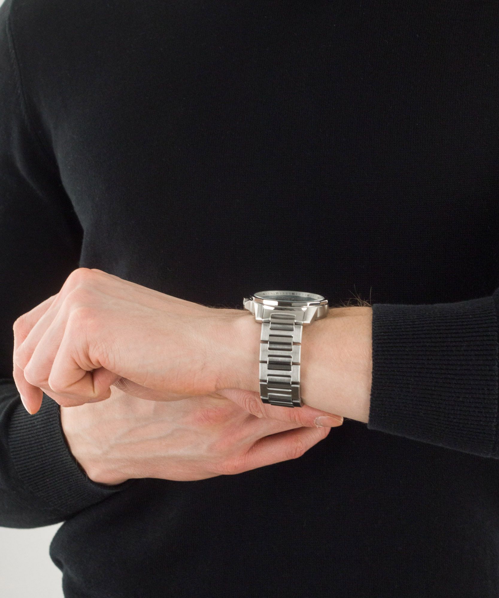 Armani Exchange AX1736 - Banks Watch • Watchard.com