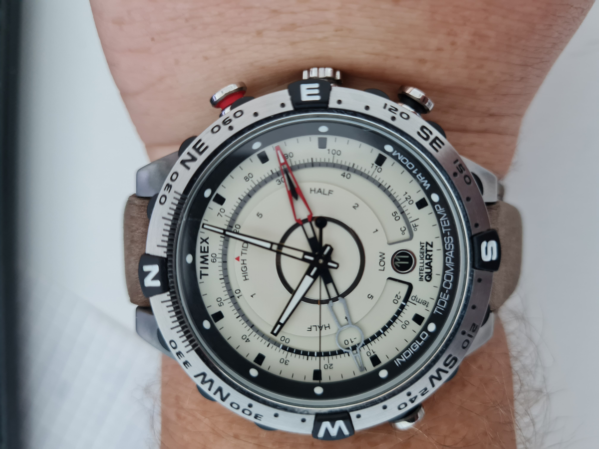 Timex T2N721 - Watch • Watchard.com